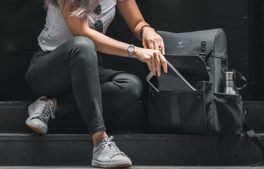 جنس کوله پشتی ؛ با دوام ترین پارچه کوله پشتی - KOMOLIFE